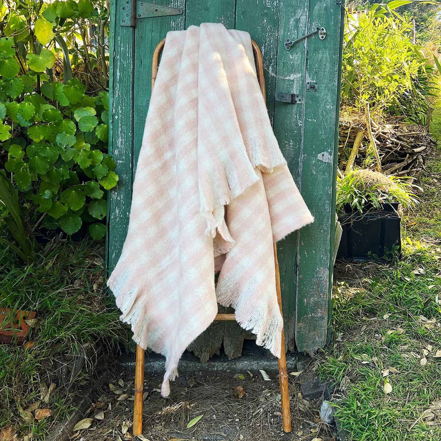 Linens and More | NZ Homewares, Bedding, Art & Mirrors – Linens & More